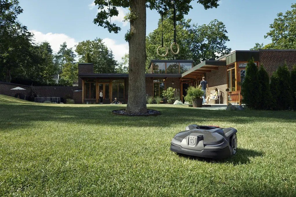 Robotická sekačka Husqvarna Automower 415X
