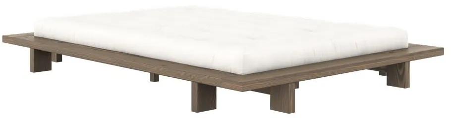 Hnědá dvoulůžková postel z borovicového dřeva s roštem 140x200 cm Japan – Karup Design