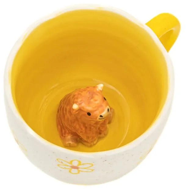 Žlutý/krémový porcelánový hrnek 350 ml Surprise Highland Cow – Sass &amp; Belle