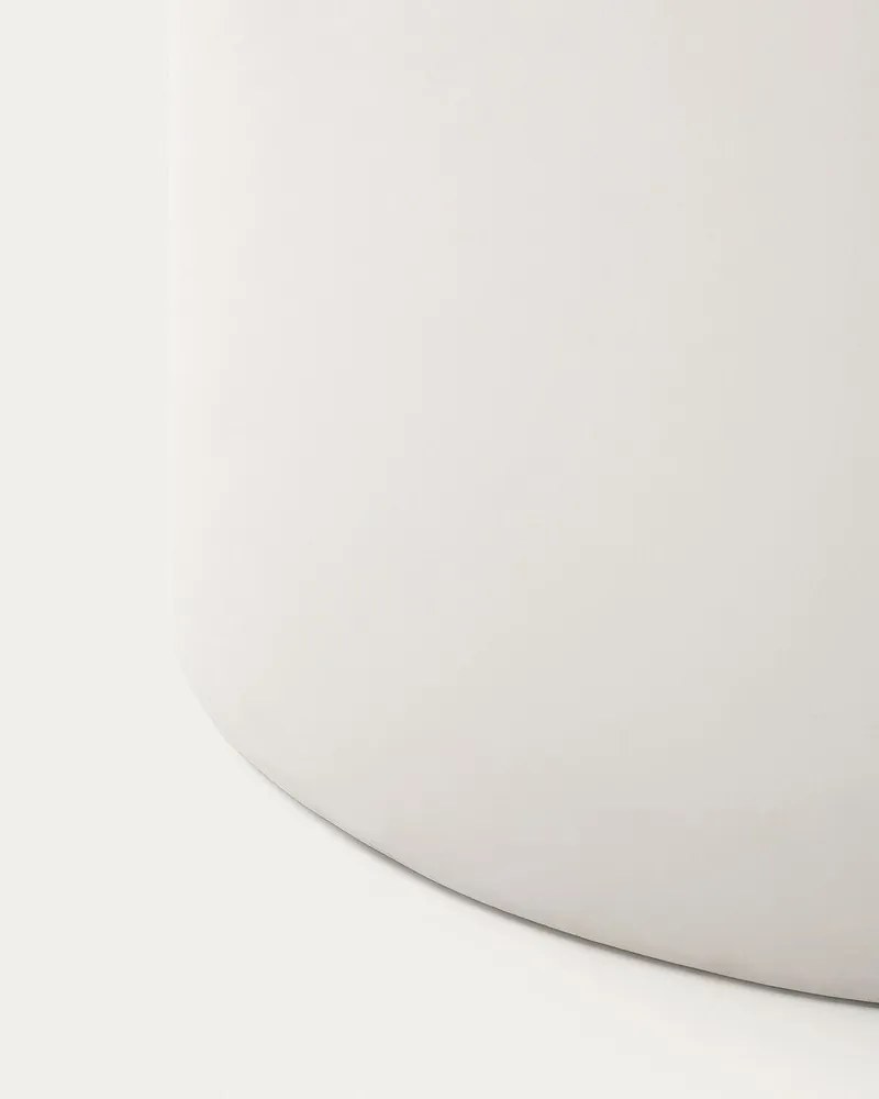 Betonový zahradní jídelní stůl 135x135 cm Addaia – Kave Home