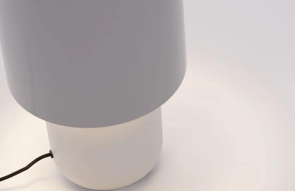 OnaDnes -20% Bílo šedá kovová stolní lampa Kave Home Brittany