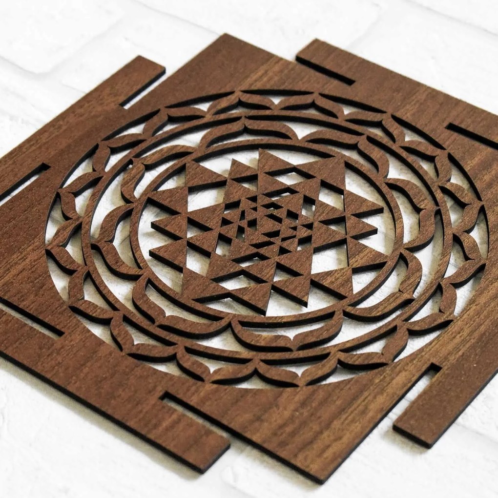 DUBLEZ | Dřevěná mandala na zeď - Symbol Sri Yantra | Obraz
