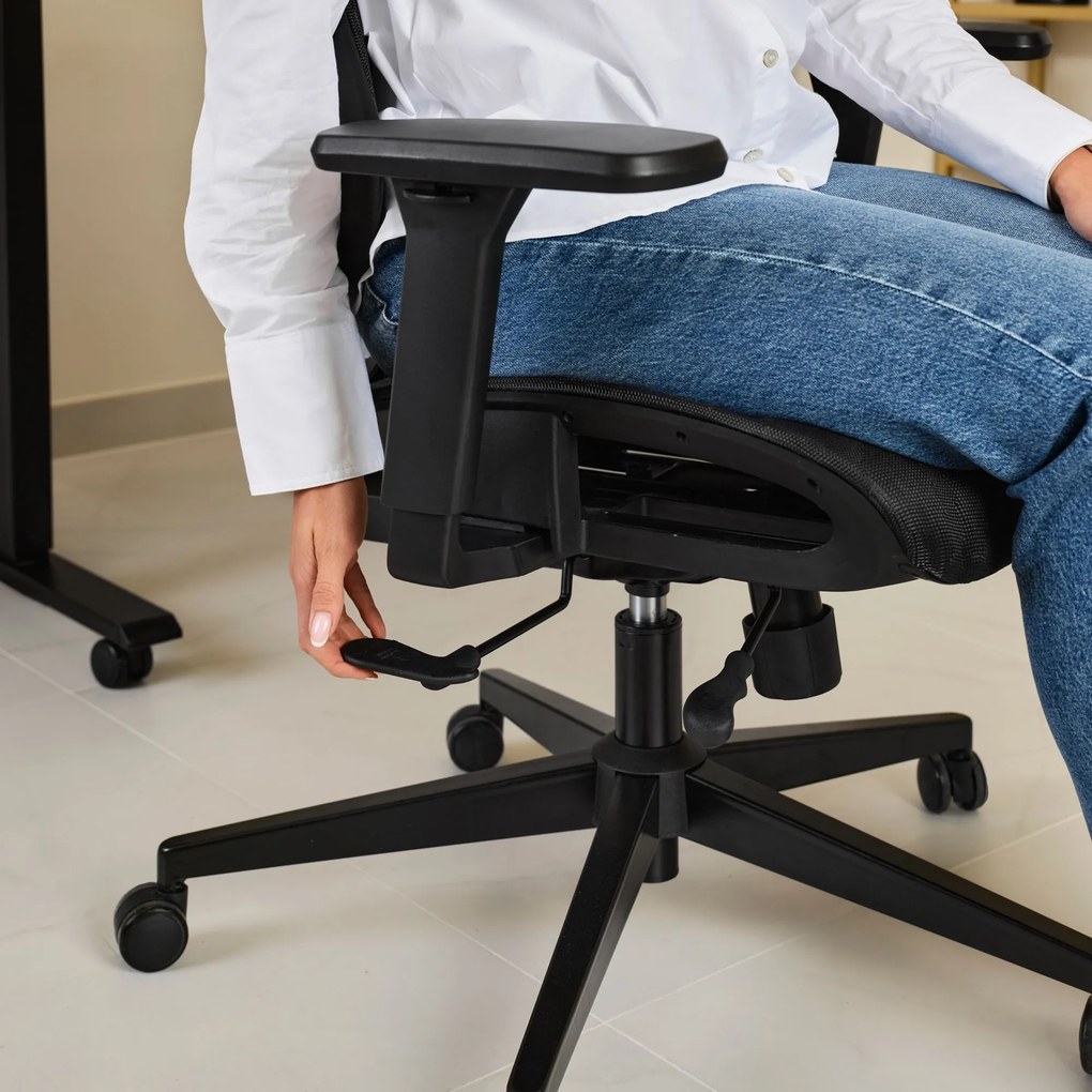 Ergonomické křeslo Naxes – Černé