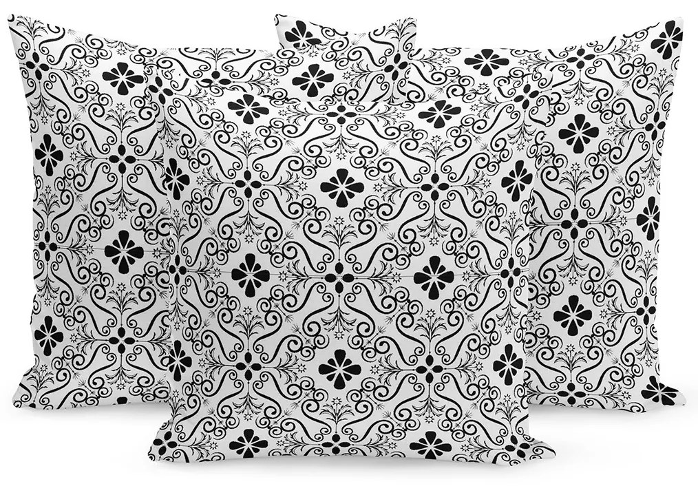 Vintage černo bílý povlak s ornamenty