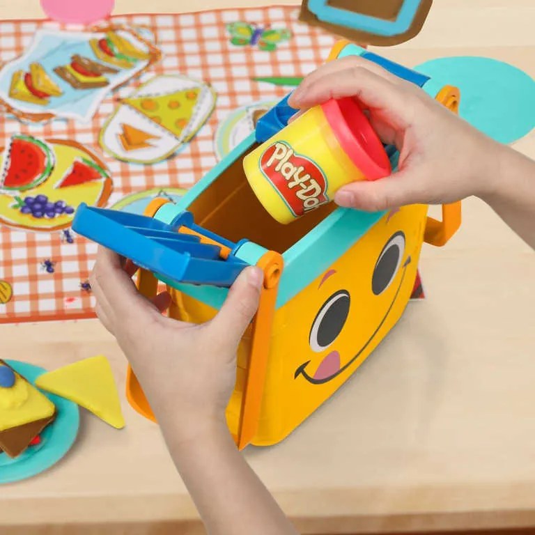HASBRO PLAY-DOH Modelína kreativní set s nástroji v piknikovém koši 14ff69165