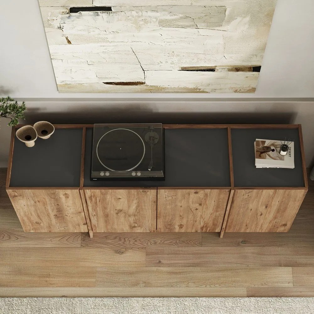 Komoda v dekoru borovice s dírou na kabely v přírodní barvě 180x80x45 cm Dorma – Kalune Design