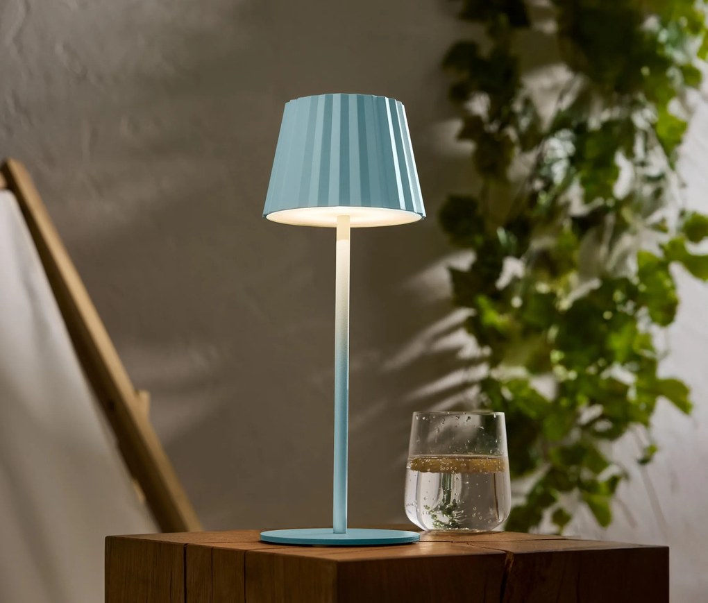 Tchibo - Malá LED stolní lampa