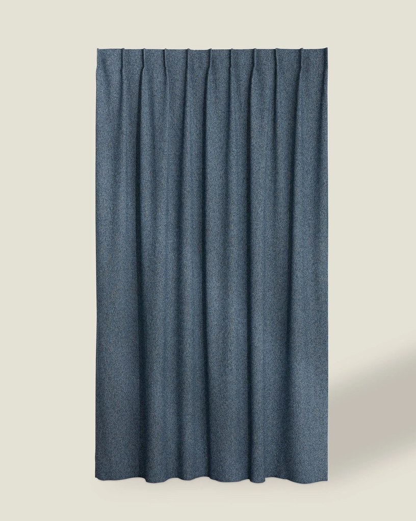 Závěs na jednotlivých háčcích flex barva modrá látka pletený vzor