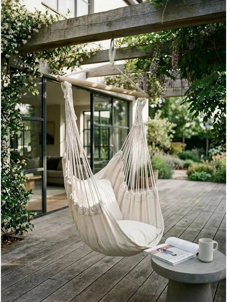 Krémové polstrované závěsné zahradní křeslo Tobago – Garden Pleasure