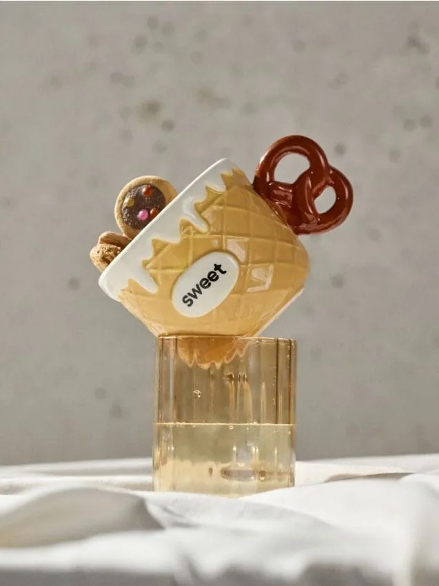 Sinsay - Hrnek ve tvaru vafle s nápisem sweet - vícebarevná
