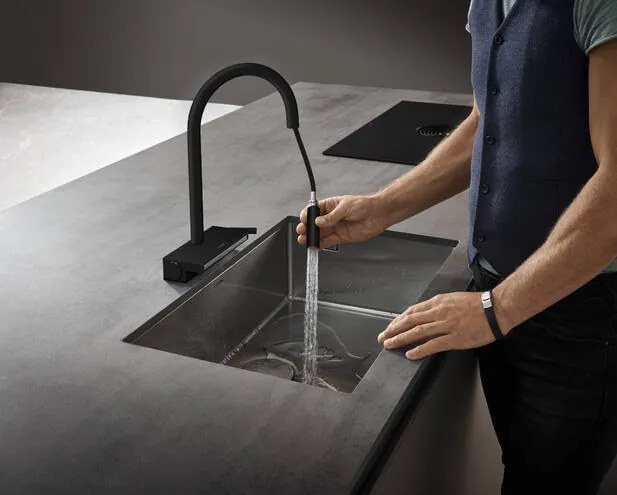 Hansgrohe Aquno Select M81, páková kuchyňská baterie 170, vytahovatelná sprška, 3jet, černá matná, HAN-73837670
