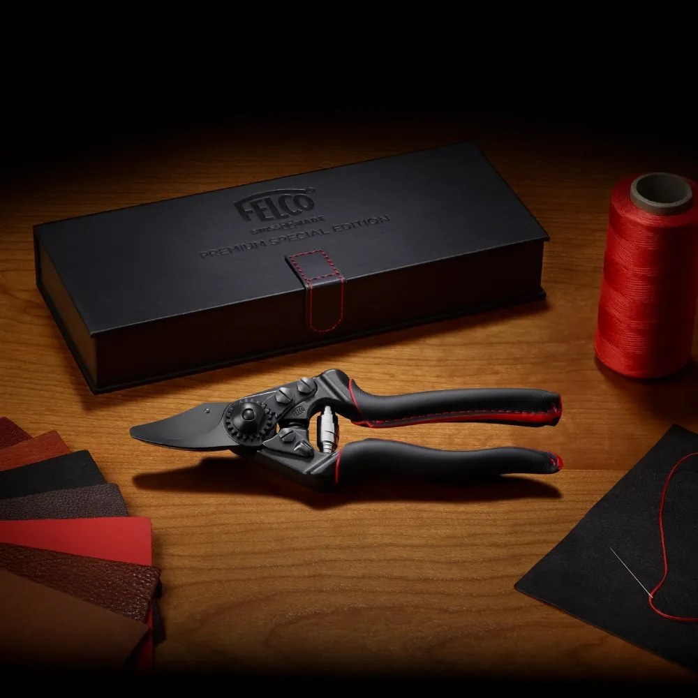 Ergonomické nůžky FELCO 6 Premium SE