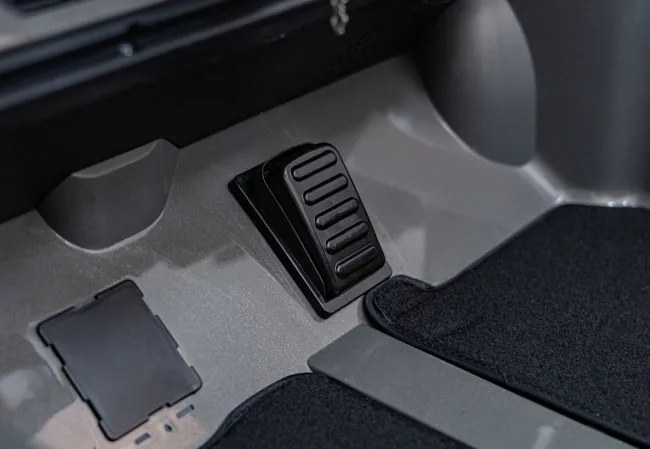 Elektrické autíčko Lamborghini Revuelto XL šedé