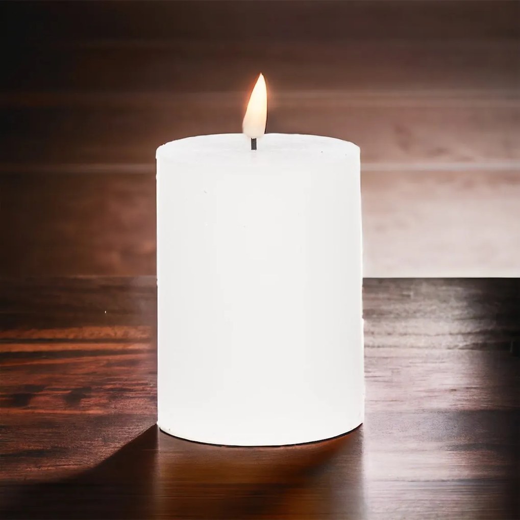 LED svíčka z pravého vosku na baterie, Ø 7,5 × 10 cm, bílá, 2× AA