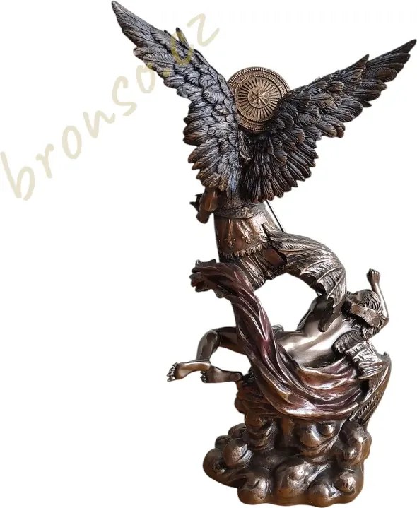Archanděl Michael vs. Lucifer – soška svatého Michaela, symbol vítězství dobra, Veronese WU73529A4