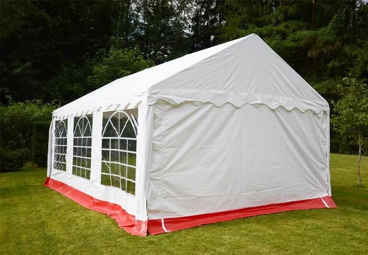 Zahradní párty stan 4 × 6 m s PVC střechou a bočnicemi
