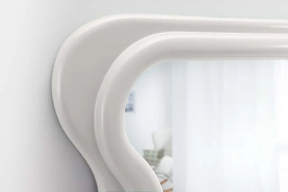 Designové nástěnné zrcadlo Fearghus 160 cm bílé