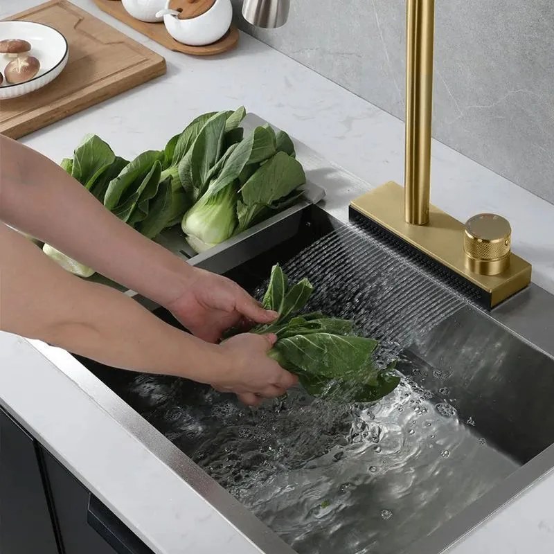 Rea Conor, kuchyňská baterie h-400, zlatá matná, REA-B6312
