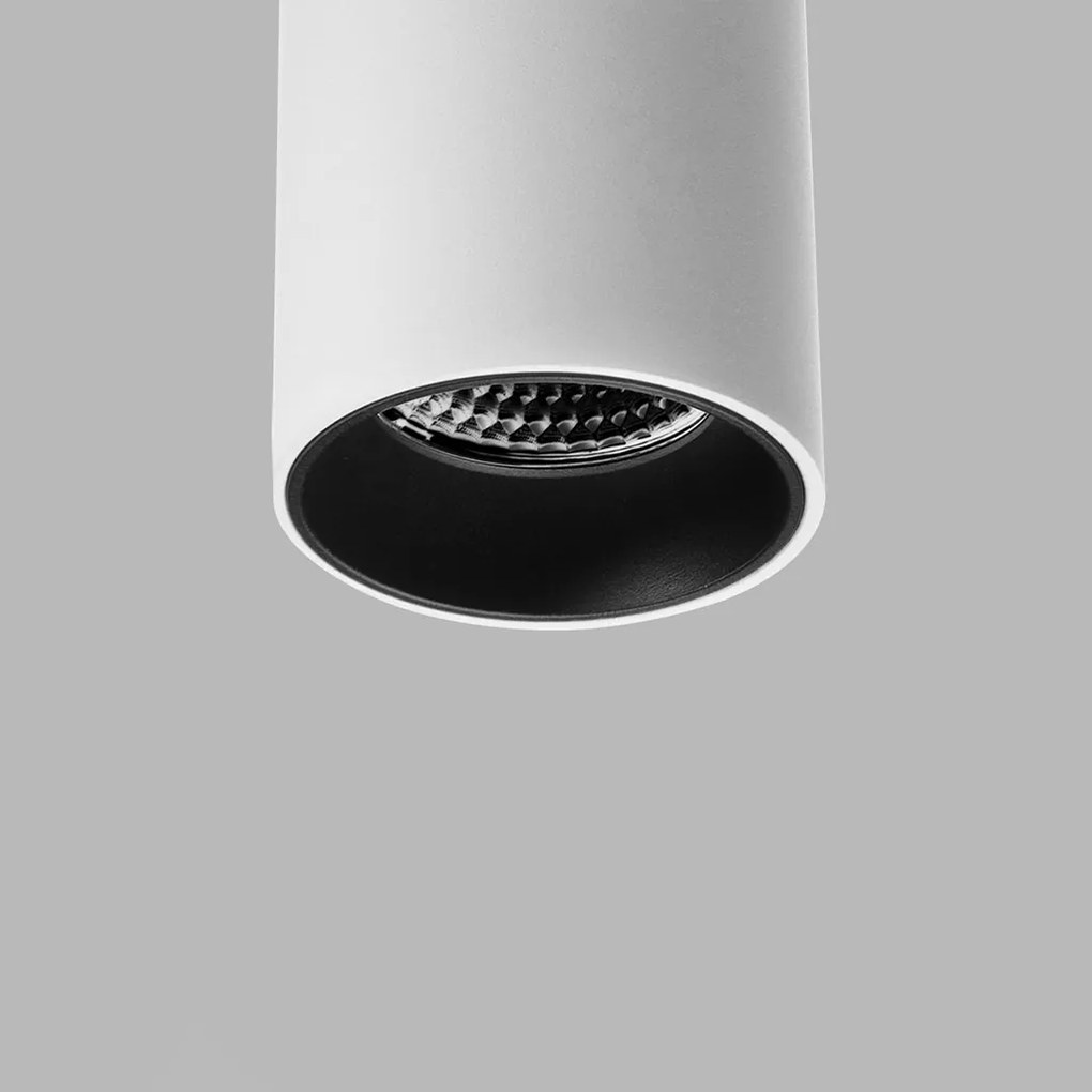 Svěšené válcové LED svítidlo Luky  Svěšené válcové LED svítidlo Luky Barva: Černá / Bílá, Stmívání: Nestmívatelné, Teplota chromatičnosti: 4000…