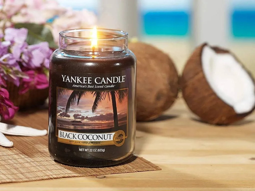 Yankee Candle – votivní svíčka Black Coconut (Černý kokos), 49 g