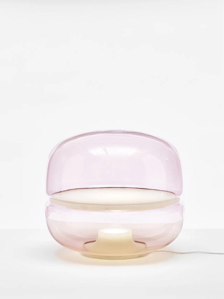 Designová stolní lampa Brokis Macaron M, PC1039 Barva skla: světle růžová - transparentní sklo (CGC46), Základna: Onyx medový (CSFB1576), Disk: BROKISGLASS - kouřově šedá mat (CSOP1577)