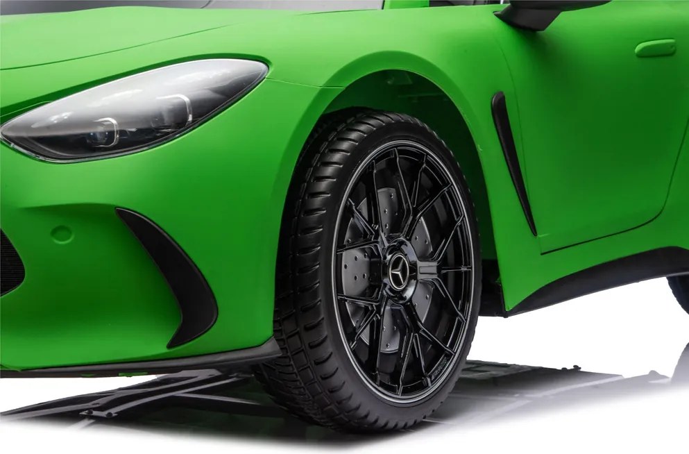LEAN CARS Elektrické autíčko Mercedes GT63 AMG DK-GT63 24V LCD matné zelené