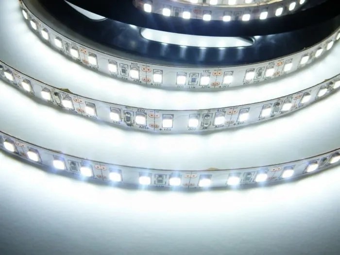 T-LED LED pásek CRI-600 vnitřní záruka 3 roky Studená bílá