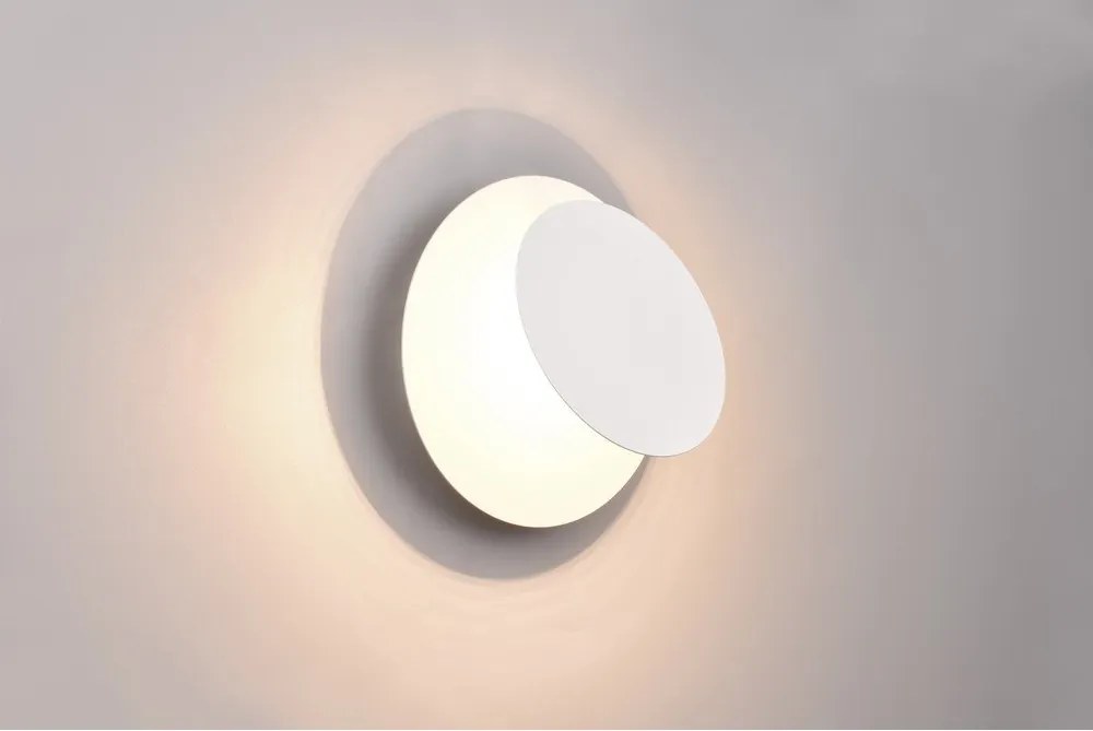 Bílé LED nástěnné svítidlo Mio – Trio