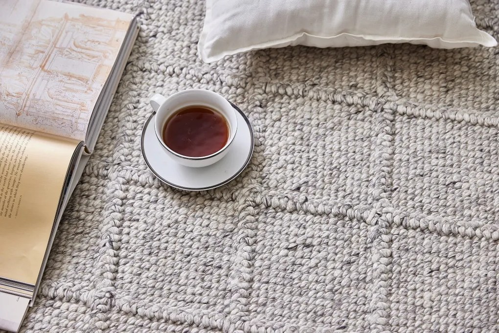 Diamond Carpets India, Ručně vázaný kusový koberec Old Town DE 3210 Grey Mix, 200x290, šedá, ložnice