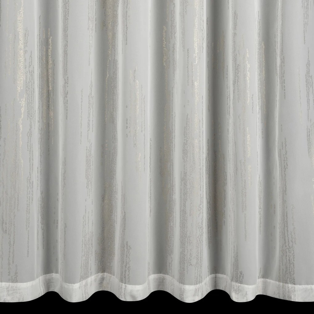 ZÁCLONA NA PÁSCE ASTRA 140X270 CM VZOROVANÁ