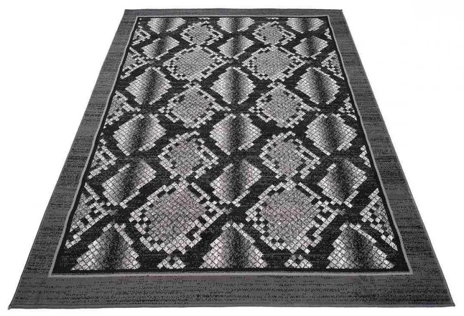 Kusový koberec PP Kirel černý 140x200cm