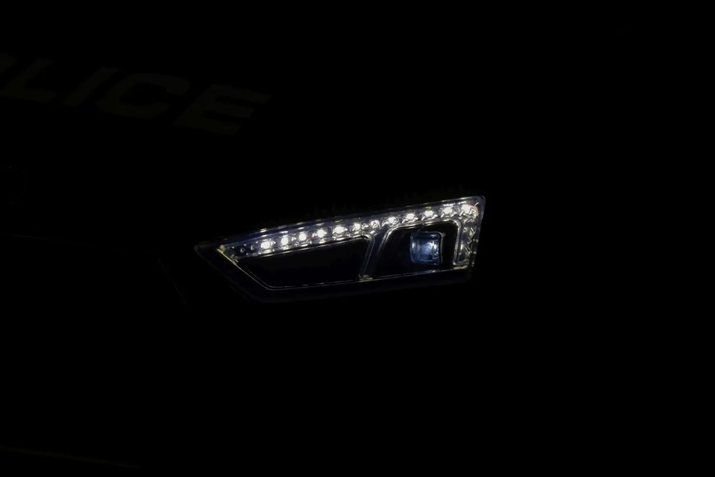 Ramiz Elektrické autíčko Audi R8 Policie na baterie + dálkové ovládání + EVA + pomalý start + MP3 LED