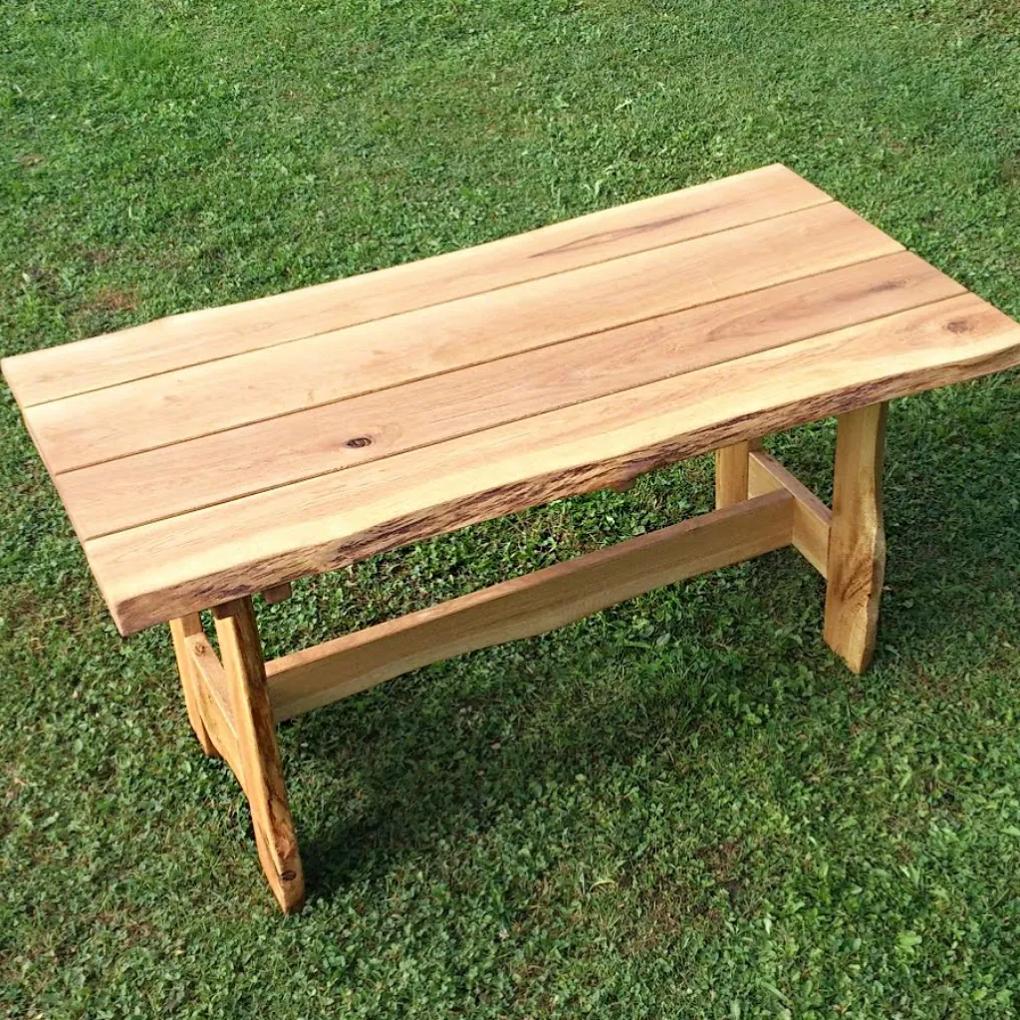 KULHÁNEK Rustikální stůl dubový Odstín nátěru: lazura - palisandr, Velikost desky: 200x90 cm