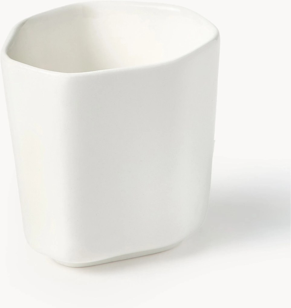 Sada porcelánových šálků na espresso v organickém tvaru Joana, 4 díly