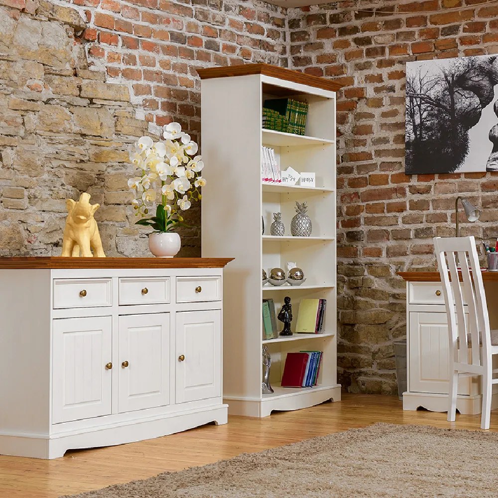 Massive home | Belluno Elegante bílá komoda 3D3S z masivu s dubovou deskou