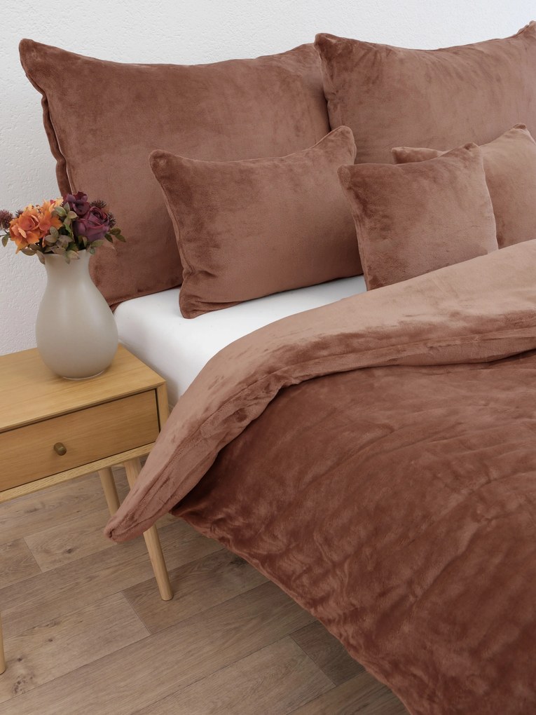 MK Lůžkoviny Francouzské mikroplyšové povlečení Exclusive - Laura mocha mousse 220 × 200 cm, 2ks 70 x 90 cm