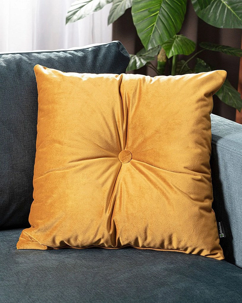 Sametový polštář Velvet s knoflíkem barva žlutá látka lesklé, sametová