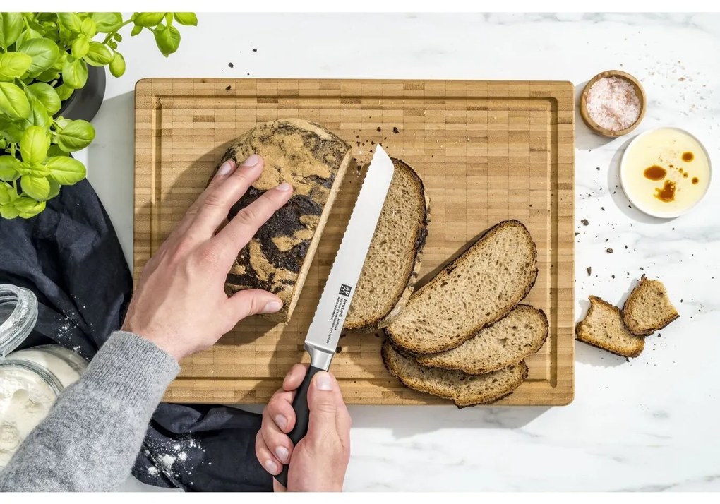 Zwilling All Star nůž na chleba a pečivo 20 cm, 33786-204