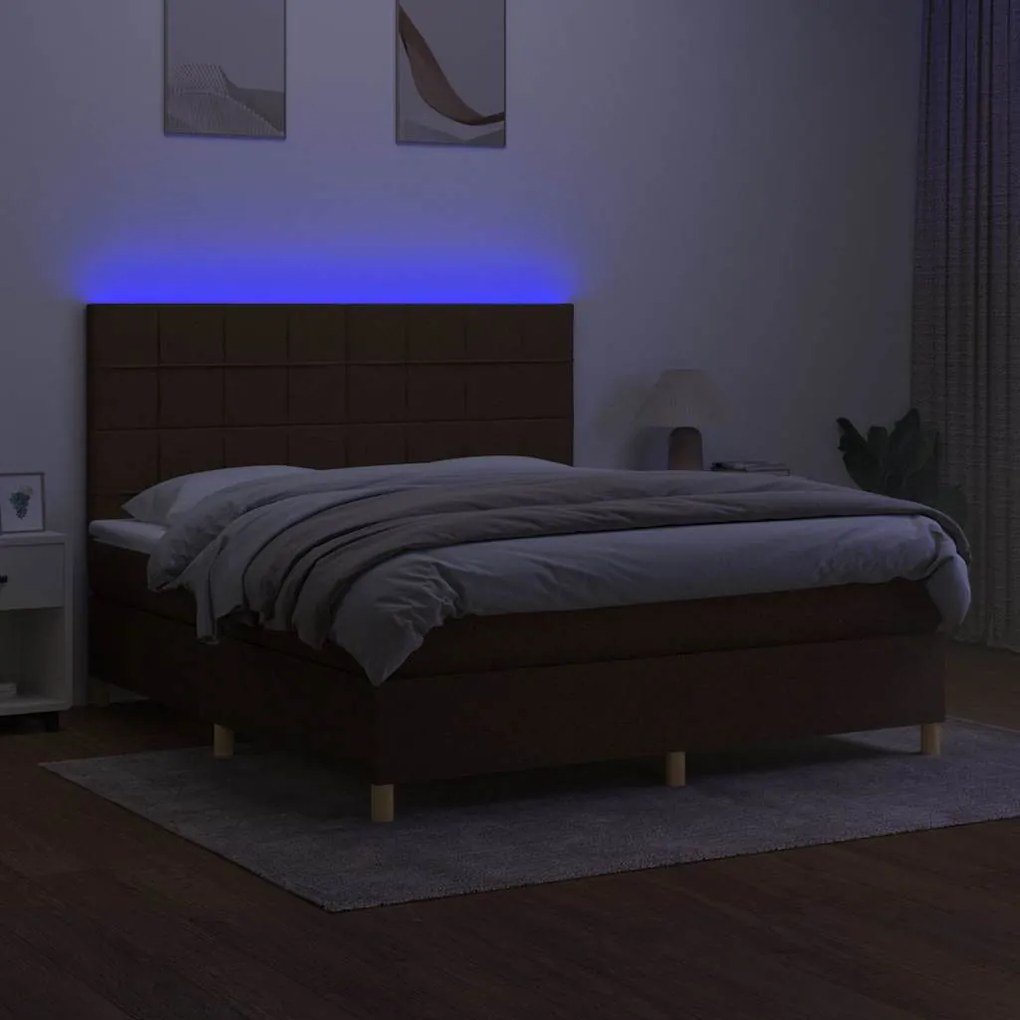 Box spring postel s matrací a LED tmavě hnědá 160x200 cm textil 3135448