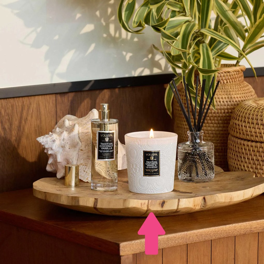Voluspa svíčka Tahitian Coconut Vanilla, 255 g