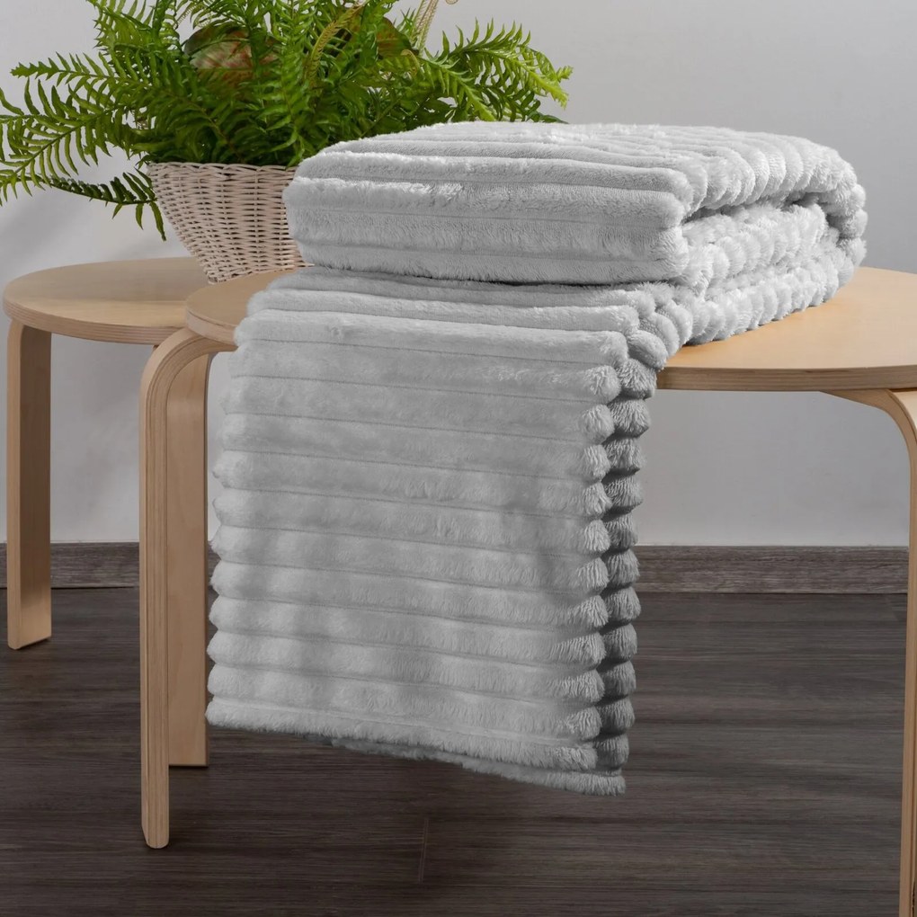 Design 91 DEKA Z MIKROFLANELU SOFT 70X160 CM STŘÍBRNÁ
