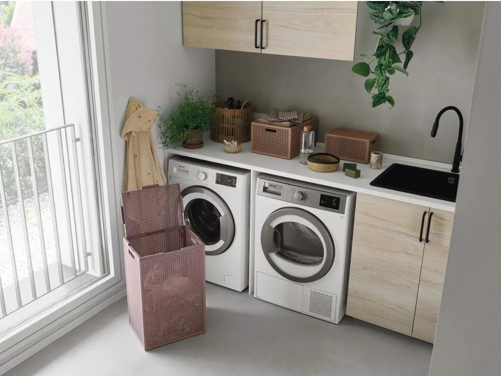 Starorůžový úložný box s víkem z recyklovaného plastu 28x28x28 cm Kaya Cube – Curver