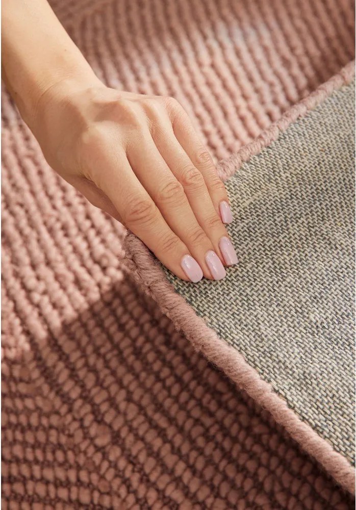 Ručně tkaný vlněný koberec v terakotové barvě 200x300 cm Calmio – Hanse Home
