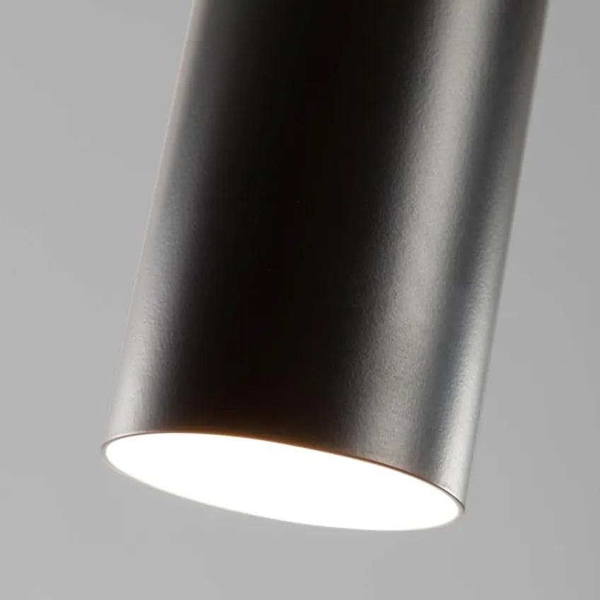 Černé kovové závěsné světlo Kave Home Betsy 22 cm