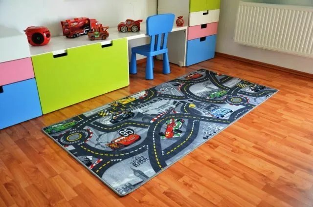 Dětský koberec The World od Cars 97 šedý (Varianta: 100 x 100 cm kruh)