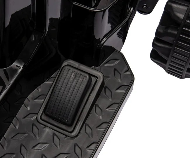 Elektrický traktor s přívěsem Farmer zelený
