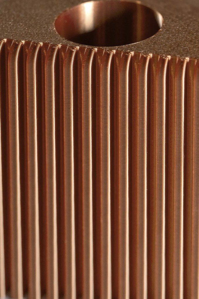 DIFUZÉR CUBO - Aroma difuzér pro harmonii těla i duše, měděná