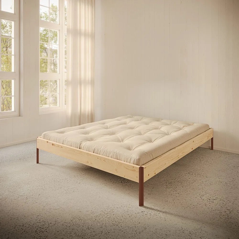 Dvoulůžková postel z borovicového dřeva bez čela s roštem 180x200 cm v přírodní barvě Core – Karup Design