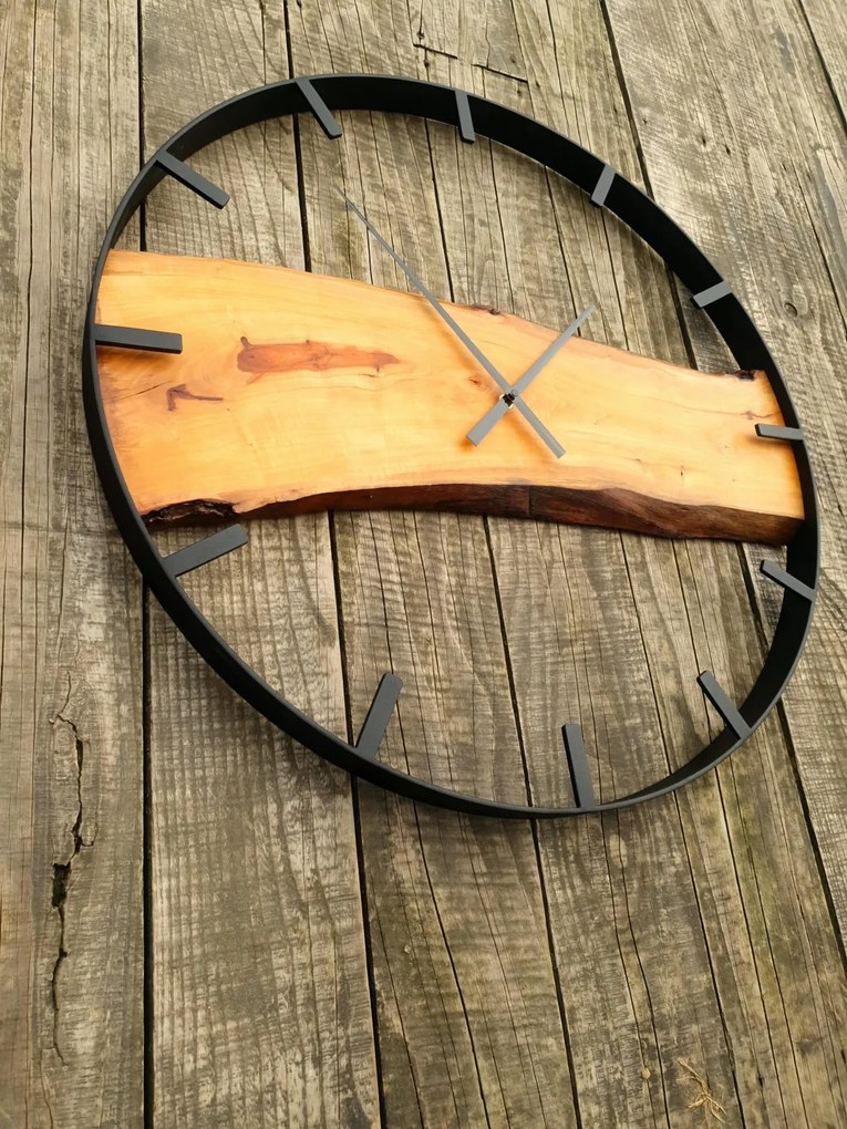 Dřevěné nástěnné hodiny KAYU 27 Hrušeň v Loft stylu - Černý - 70 cm