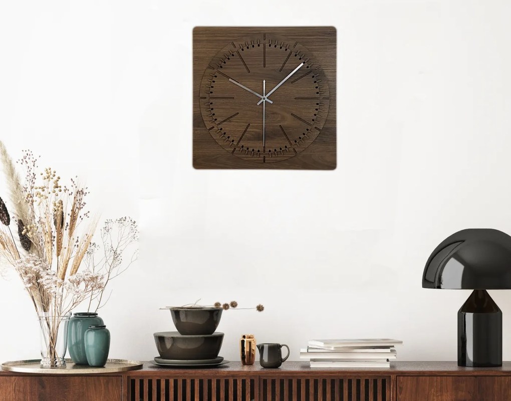 "Chrono" Dřevěné hodiny 40x40 cm provedení povrchu: černá s patinou